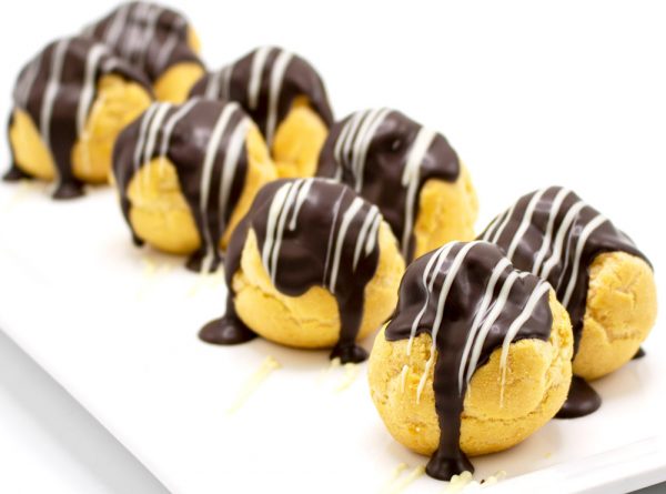 Profiteroles Tray x26 - Maypole